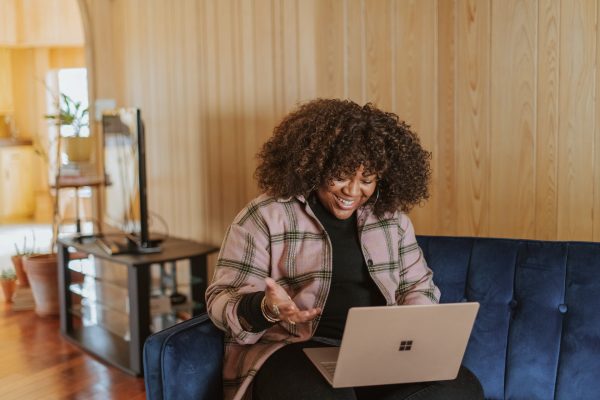 How Much Can You Make Teaching English Online 3 Earning Options how-much-can-you-make-teaching-english-online-3-earning-options